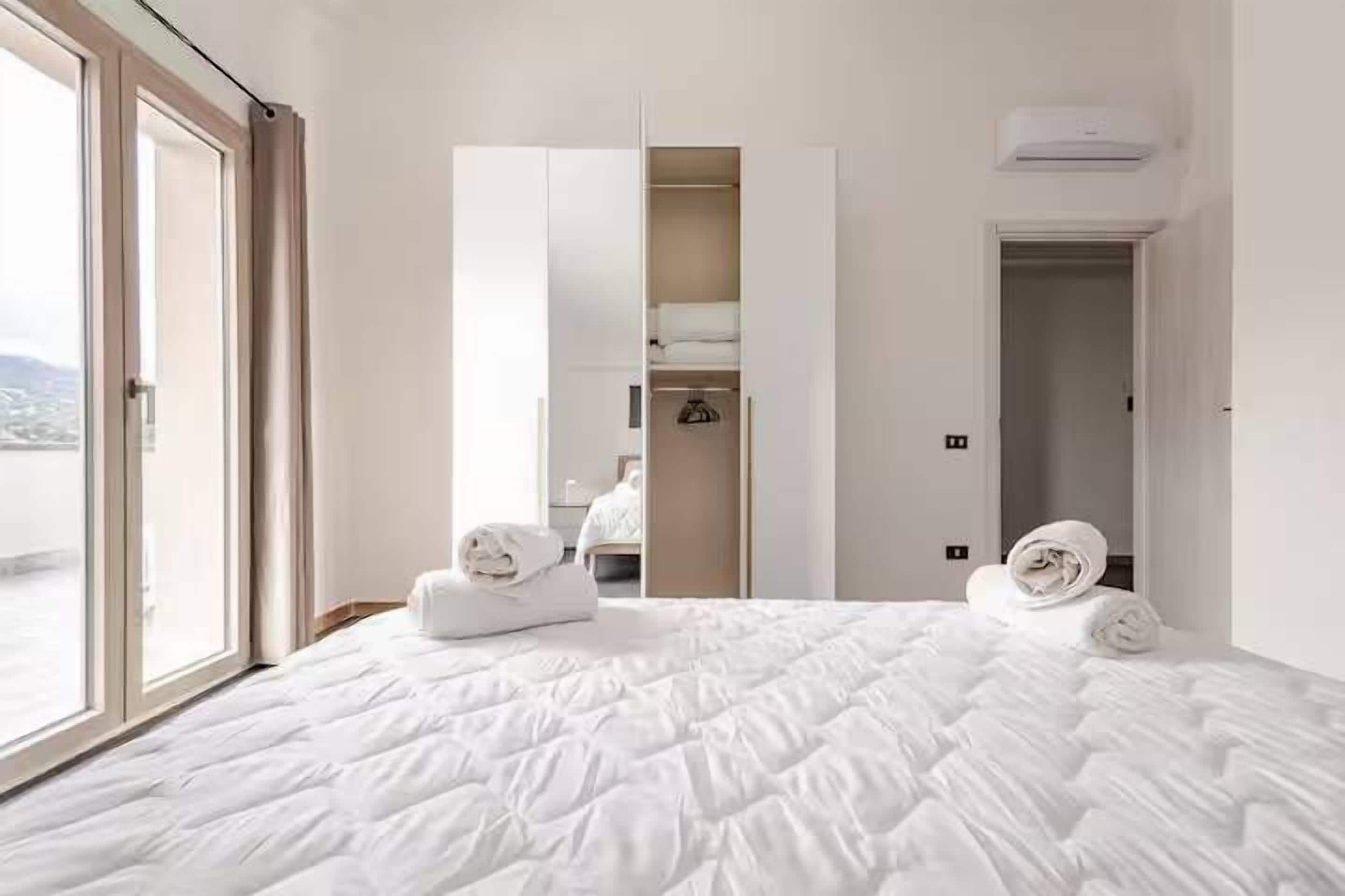 Apartamento, 3 quartos, varanda, vista para a montanha | 3 quartos, ferro/tábua de engomar, Wi-fi grátis 