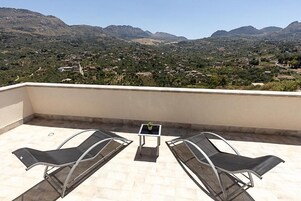 Vista para o campo desde o alojamento