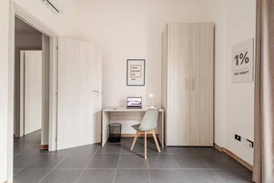 Apartamento, 3 quartos, varanda, vista para a montanha | 3 quartos, ferro/tábua de engomar, Wi-fi grátis 