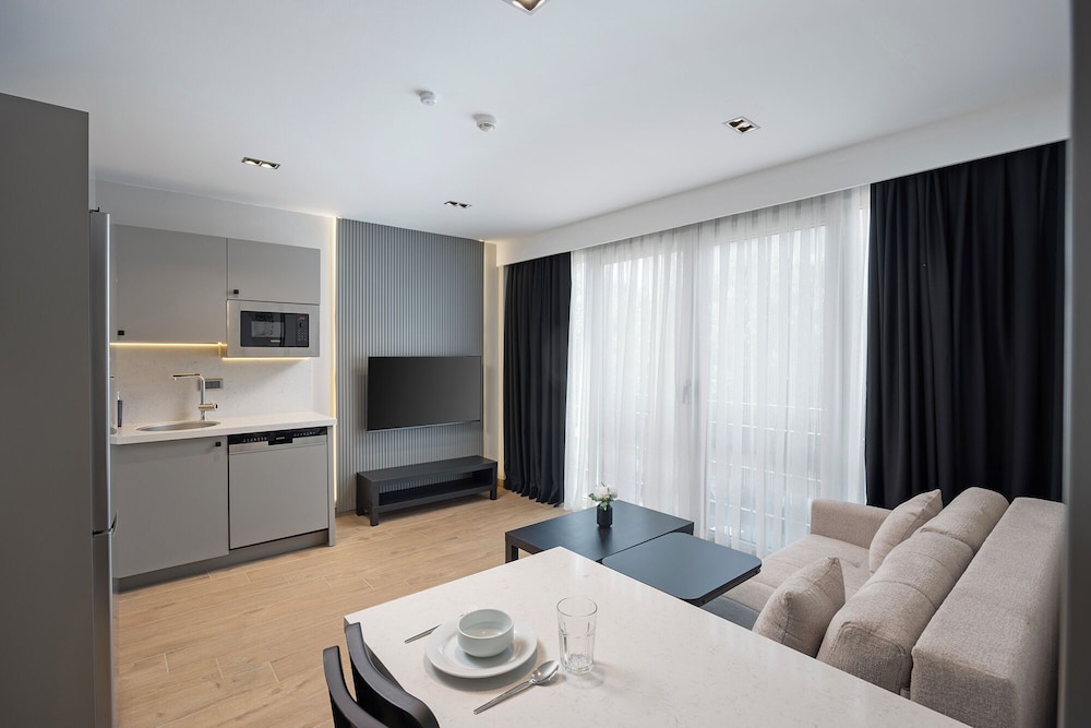 Mel House Lara - Antalya