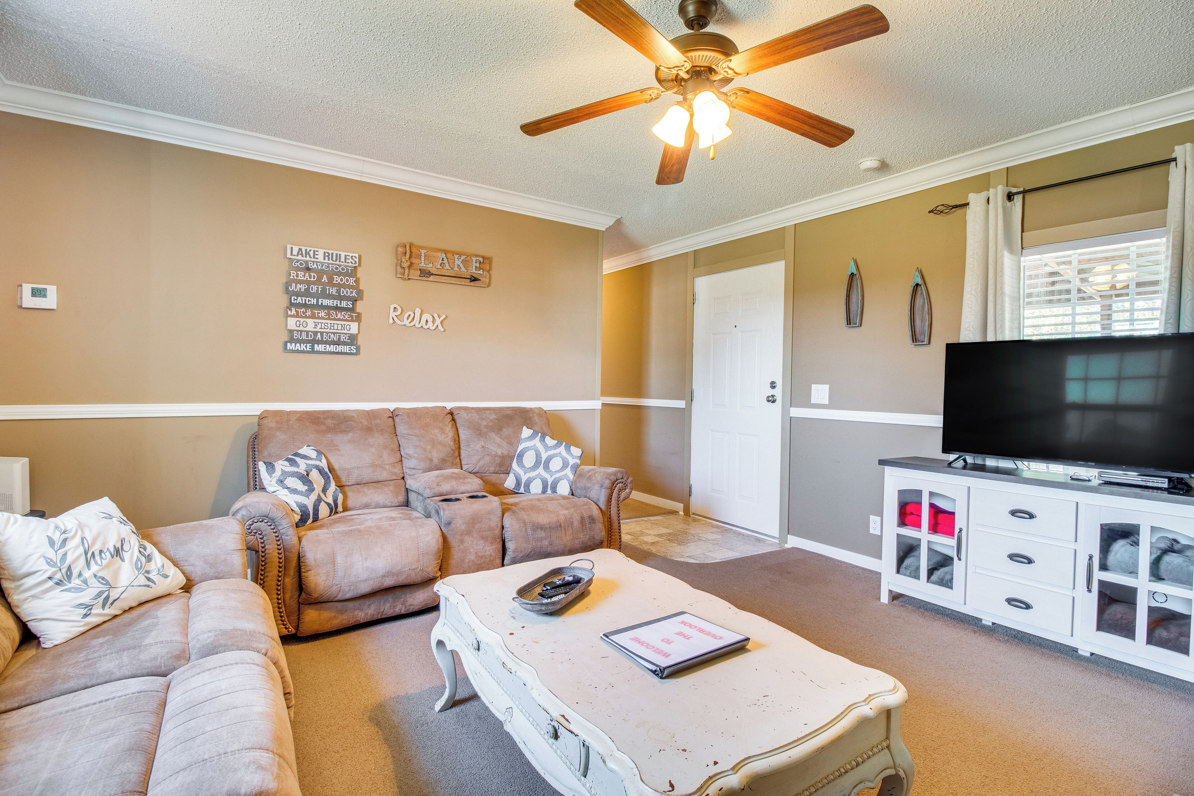 Lake-view Getaway W/ Grill In Mountain Home! - Mountain Home, AR