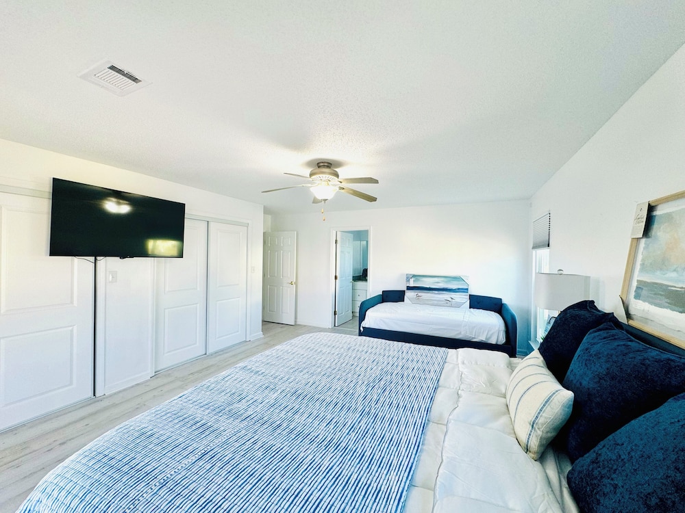 Stunning Pensacola Beach Home with amazing gulf views, sunrises, and ...