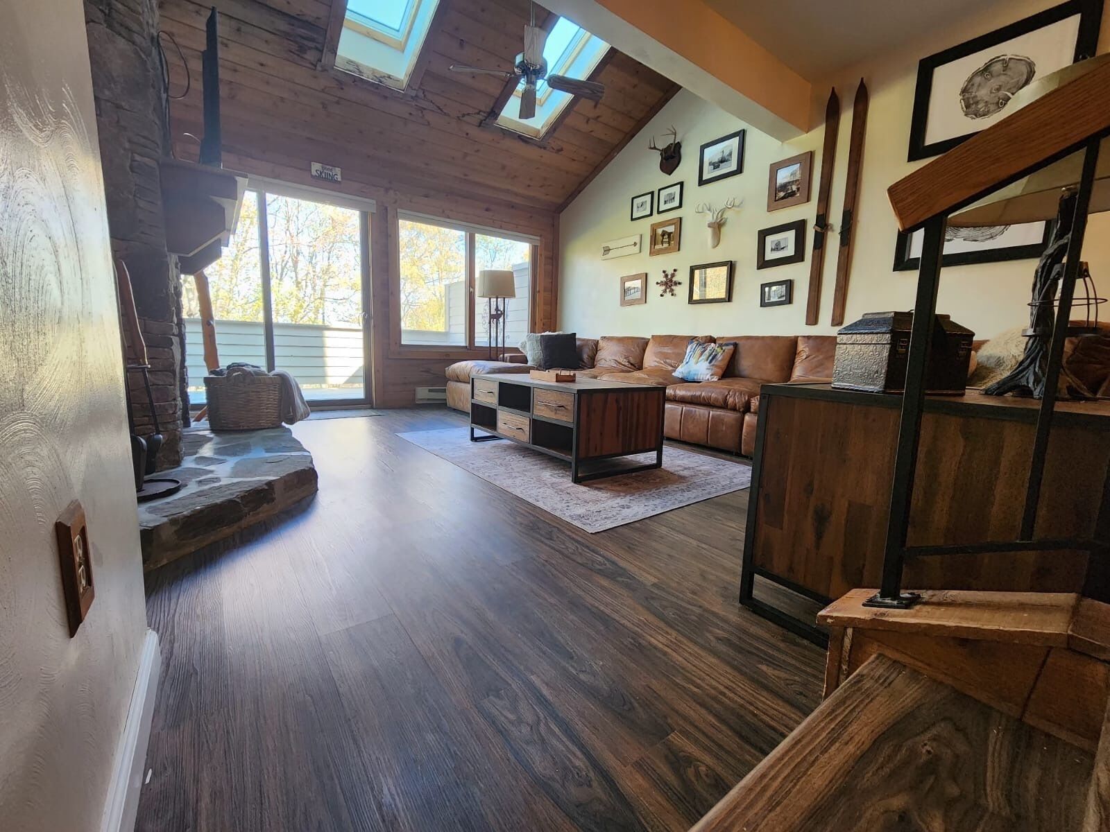 Cozy Condo, Family- Friendly Just Completely Remodeled. Ski In -Ski Out!! - Seven Springs, PA