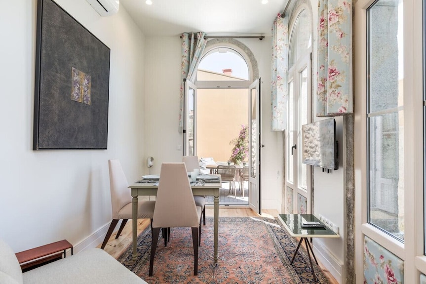 Cosy Downtown Flat W/ Patio By Portodreamstays - Vila Nova de Gaia