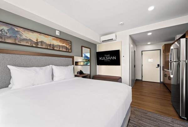 The Kulshan Hotel - La Conner, WA