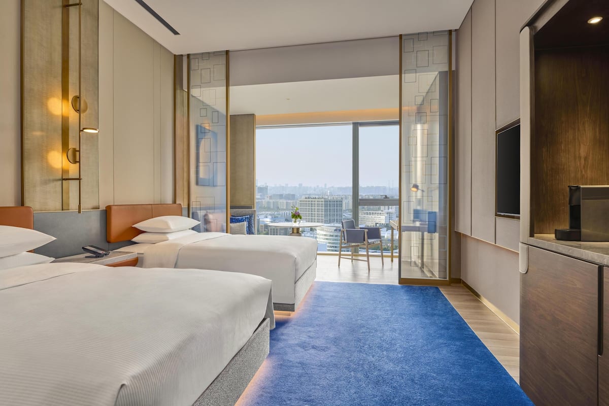 Roupas de cama premium, edredons de pluma, camas com colchões pillow-top