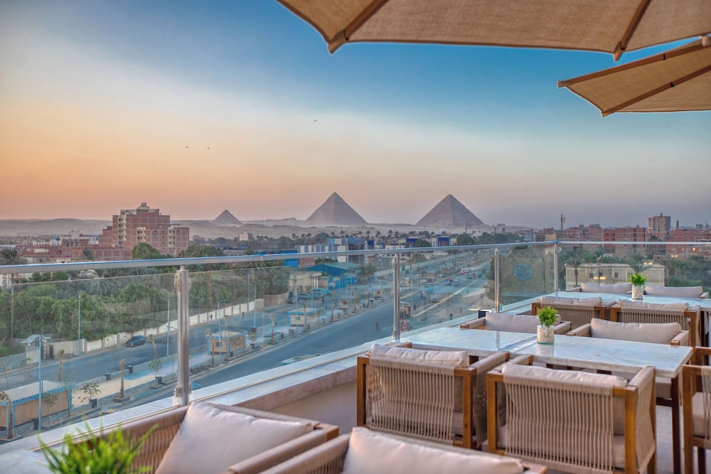 Mazar Pyramids Hotel - Egipt