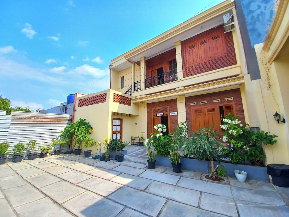 Sabi House Lesmana 2 By Simply Homy - Yogyakarta, Indonesia