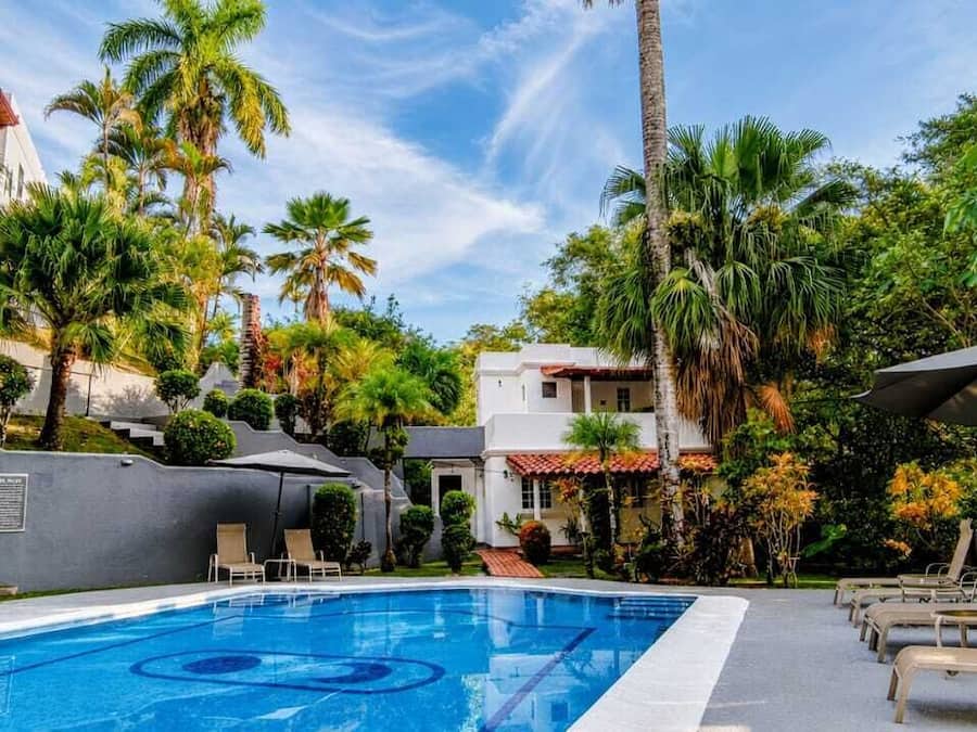 3 piscinas externas