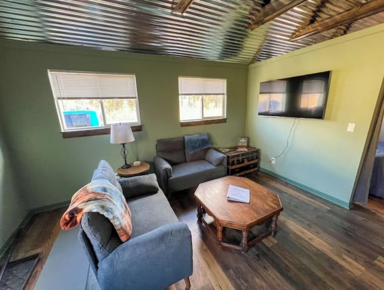 Hot Tub Cabin Hideaway Near Tomahawk - Wisconsin