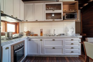 Casa Familiar, varanda, vista para o pátio | Cozinha privada