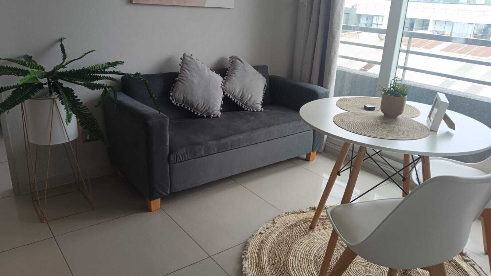 Spacious Santiago Apartment With Pool  Ideal Family Retreat In Santiago 1 - Quilicura