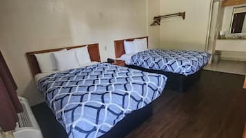 Quarto casal luxo | Quartos à prova de som, Wi-Fi de cortesia