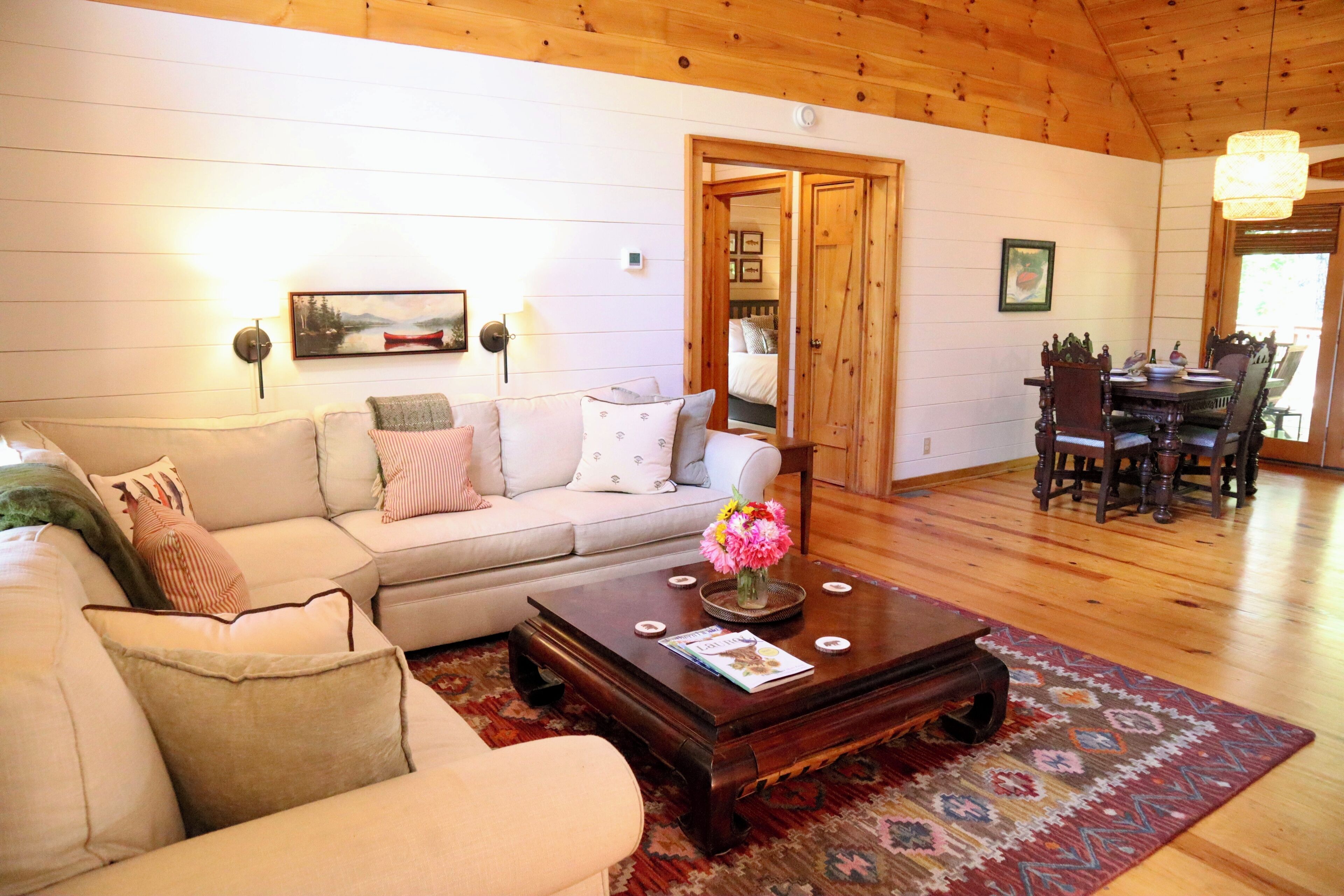 Blue Bear Cottage -Mins To Cashiers, Indoor & Outdoor Fireplaces, & Trail Access - Highlands, NC