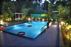Piscina exterior 