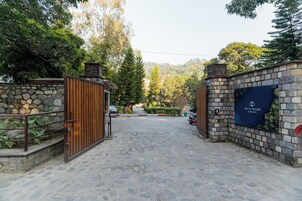 Fachada da propriedade