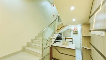 Entrada (vista interior)