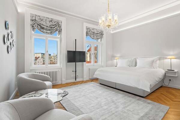 Vodičkova Luxury Suites - Prague