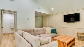 Casa (3 Bedrooms) | Interior