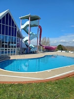 Chalé | Piscina | Piscina interna