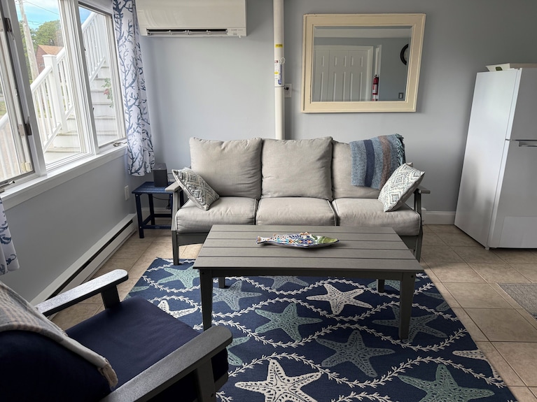 Oceanfront 1-bedroom Condo With Deck Views In Rye - 樸次茅斯