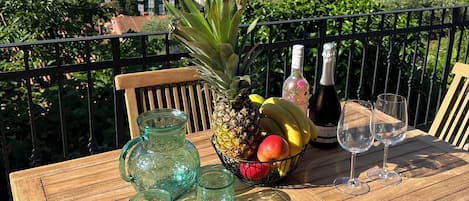 Apartamento Panorâmico, 2 quartos, vista para o mar | Terraço/pátio interior