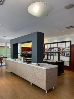 Apartamento | Restaurantes