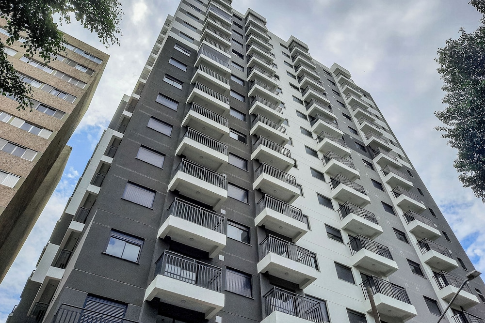 Predio Proximo A Estacao Marechal Deodoro E Facil Acesso Ao Memorial Da America Latin - Zoom Santa Cecilia - São Paulo