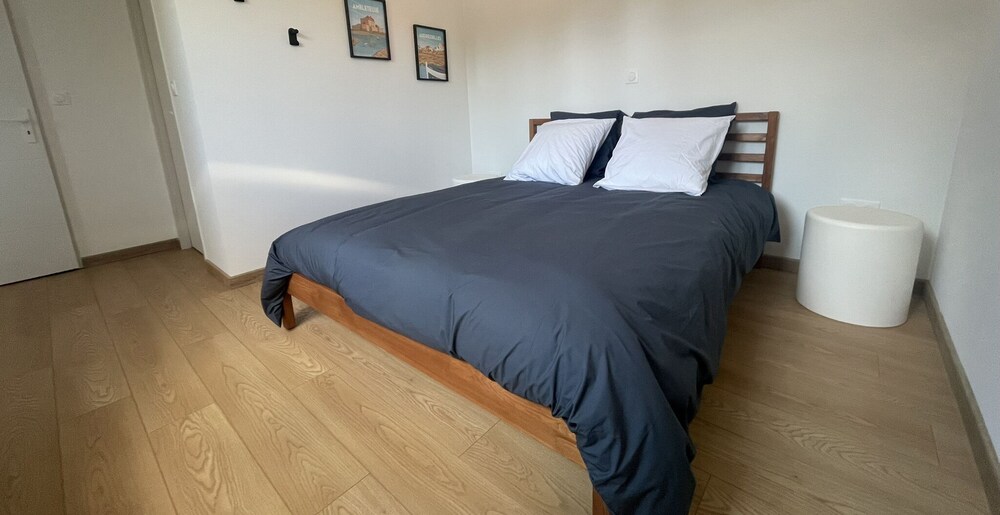 Industrial-style B&B in Peuplingues Reviews, Deals & Photos 2026 - Vrbo