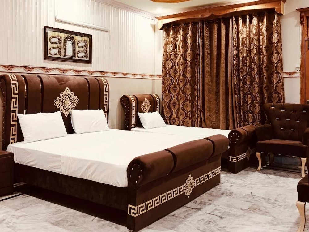 イスタンブール イン - イスラマバード