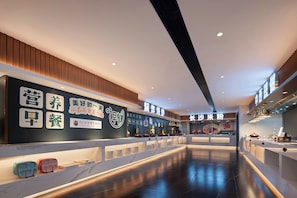 Pequeno-almoço self-service diário (68 CNY por pessoa)