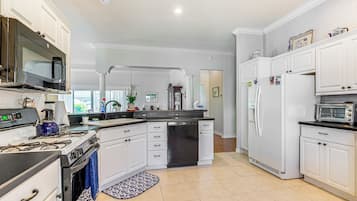 Casa (3 Bedrooms) | Parte interna