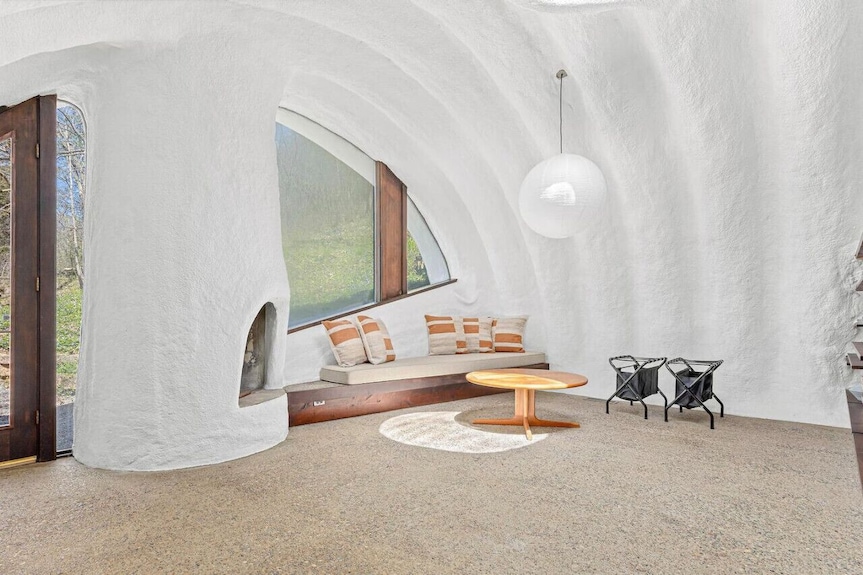 Wisconsin Hobbit House - 위스콘신