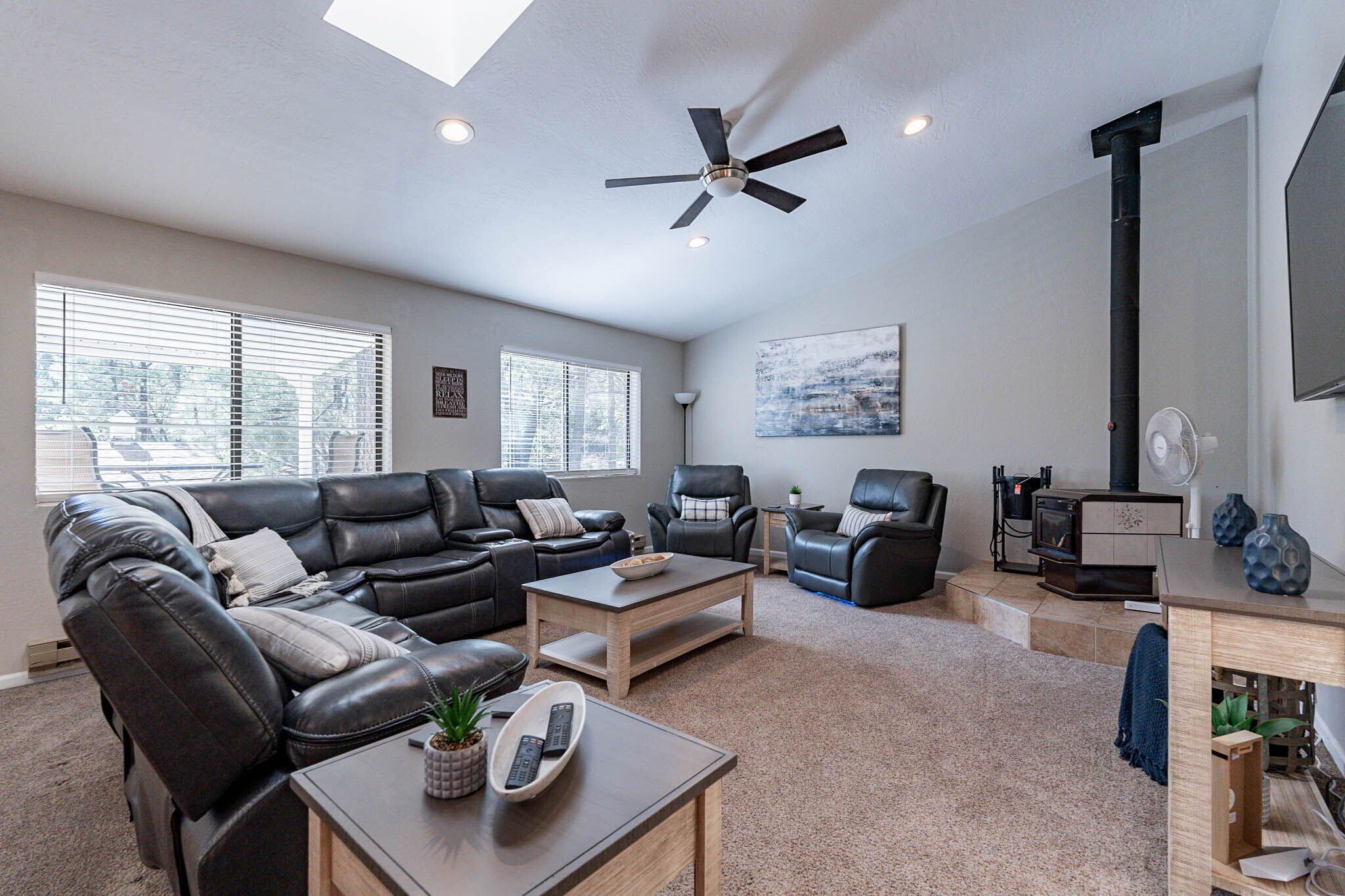 *Special~family~pingpong~lake~golf~cedar Escape - Show Low, AZ