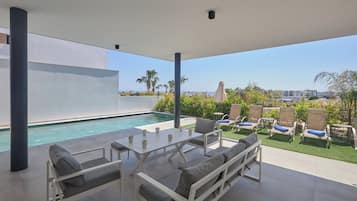 Vila, 5 quartos | Piscina | Piscina externa