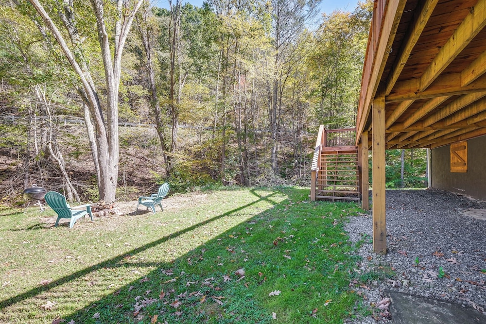 2 Mi To Warm Springs Pools: Home W/ Large Yard! - Hot Springs, VA