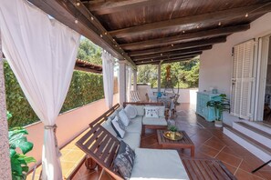 Apartamento, 1 quarto, para fumantes | Terraço/pátio