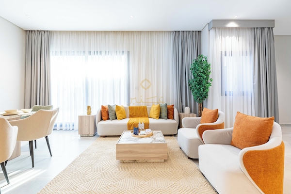 Apartamento de Luxo | Sala de estar | Televisor