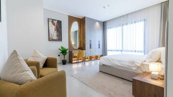 Apartamento superluxo | Ferros/tábuas de passar roupa, Wi-Fi de cortesia