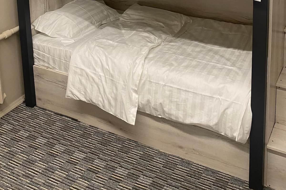 Dormitório Partilhado Básico, apenas para homens | Wi-fi grátis