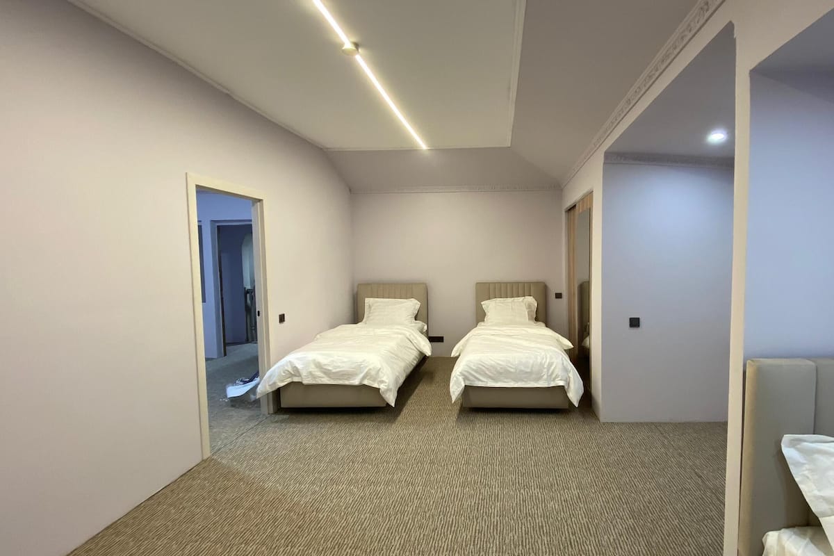 Quarto Triplo Comfort, varanda, vista para o jardim | Wi-fi grátis