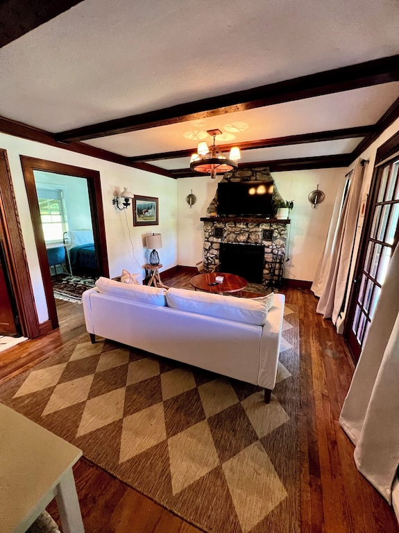 Scenic Hudson Valley Getaway Farms & Vineyards - 波啟浦夕