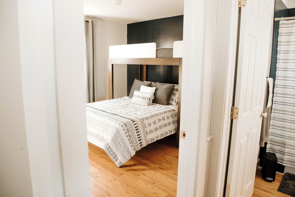 Cozy Waterfront Cottage on Winter Bay! - Corran Ban | FeWo-direkt
