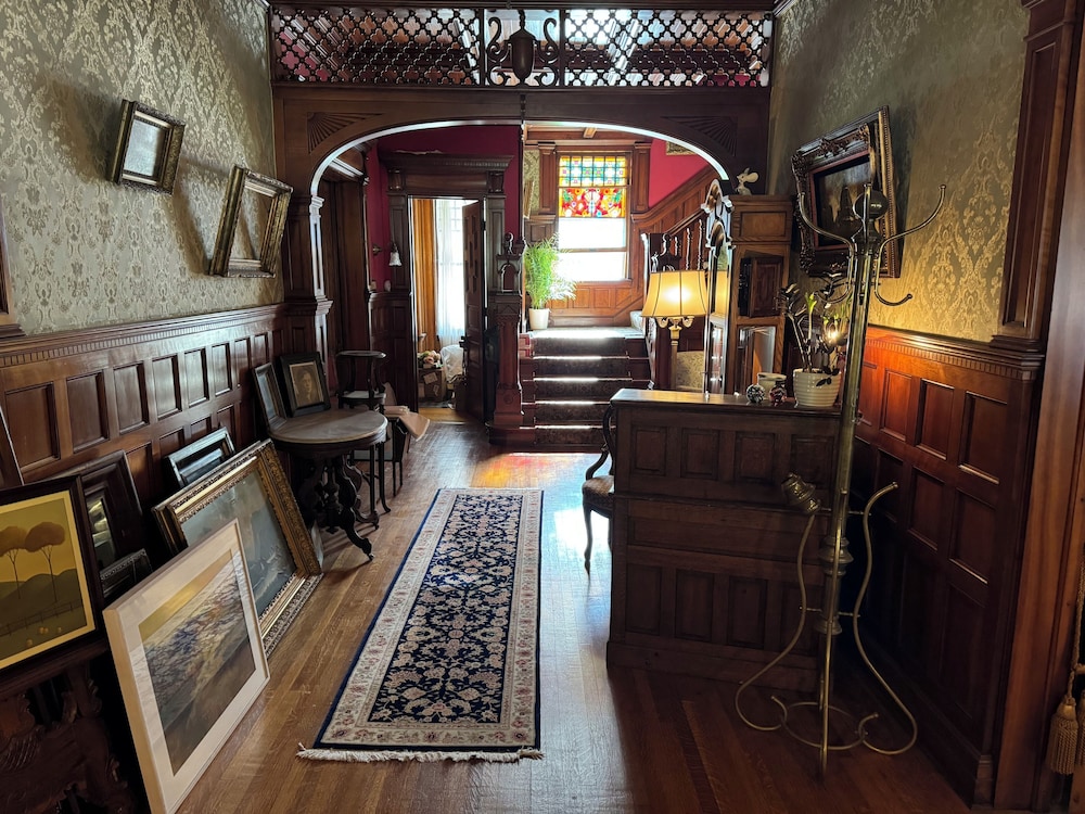 Haslett House - Hudson Valley, NY