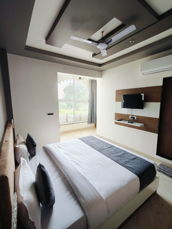 Kohinoor Hotel And Resort - Udaipur