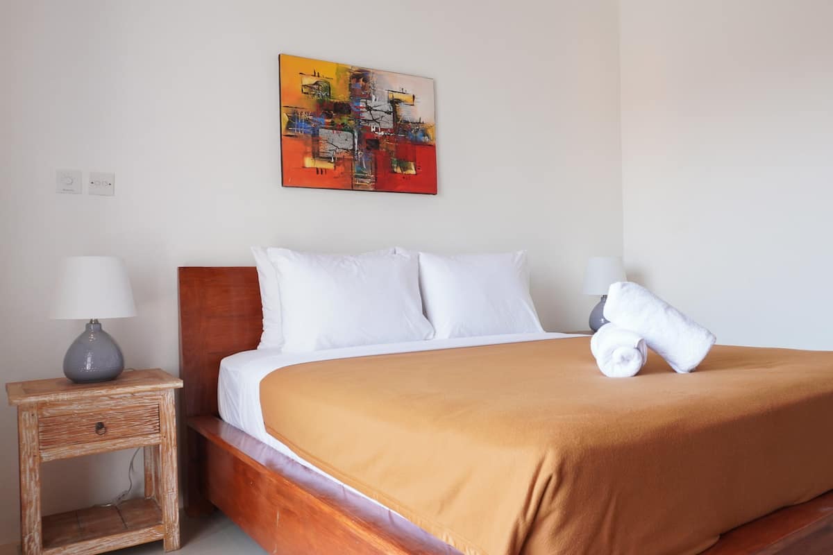 Wi-Fi de cortesia, roupa de cama
