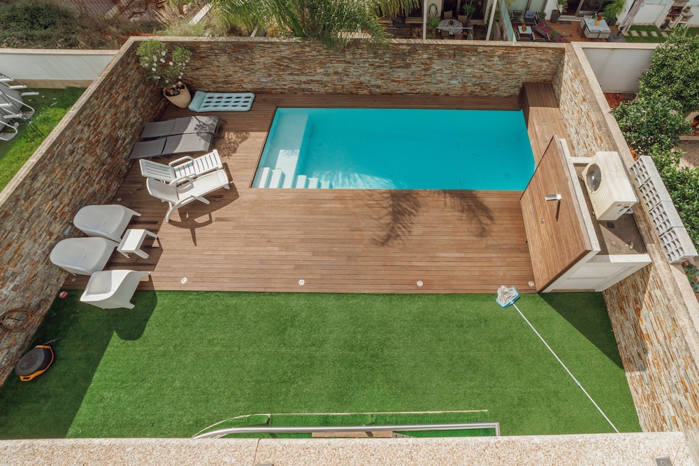 Pool Cinema Villa By Vacationy - Valongo