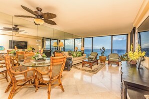 Apartamento em Condomínio Fechado, 1 quarto, junto ao mar | Exterior
