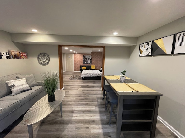Indy Oasis - Zionsville, IN
