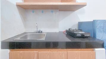 Estúdio luxo | Cozinha privada | Geladeira, cooktop, panela elétrica de arroz